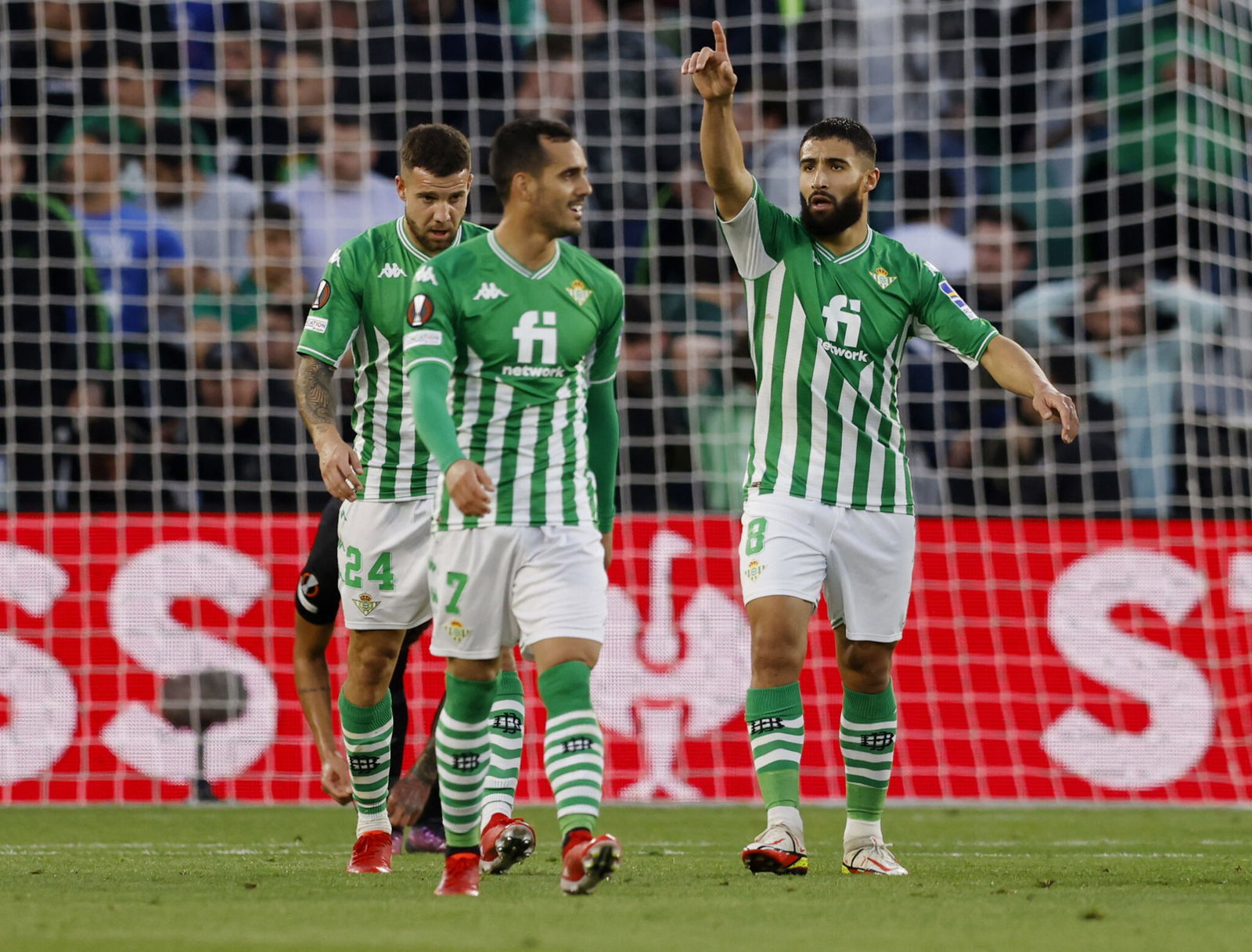 Real Betis players salaries 2025 (Highest paid per week)
