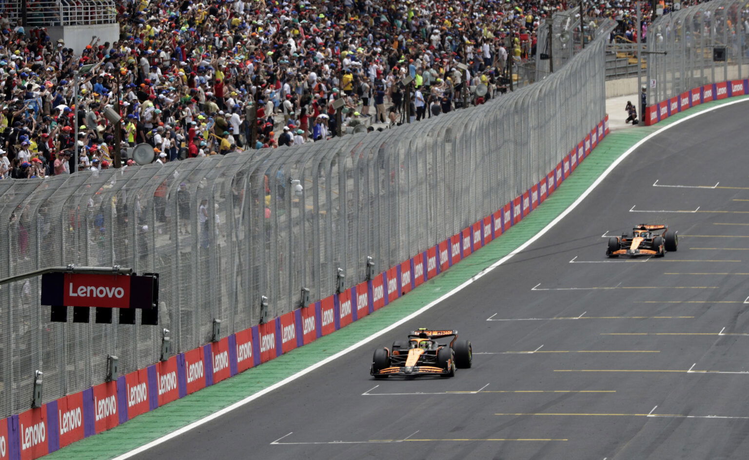 How long is an F1 race? See how long F1 races are & do last!